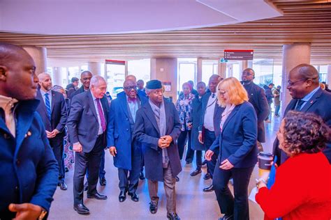 Carleton University Ottawa Visit To Innovation Hub Presentation Of