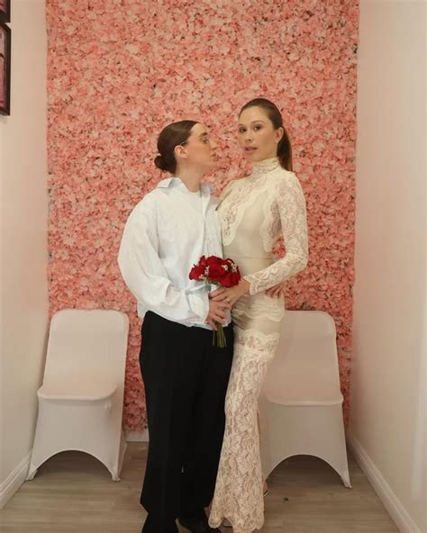 Surprise Gabby Windey Is Married—all The Details On Her Secret 799