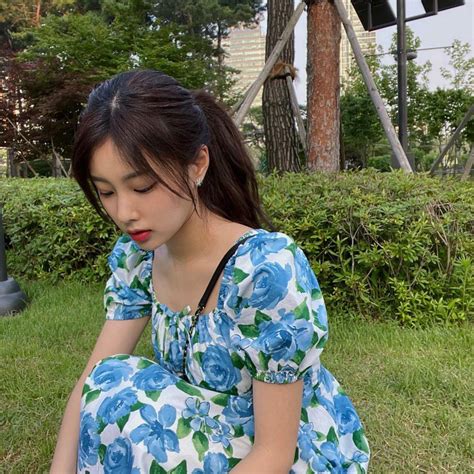 210620 Kang Hyewon Instagram Update Scrolller