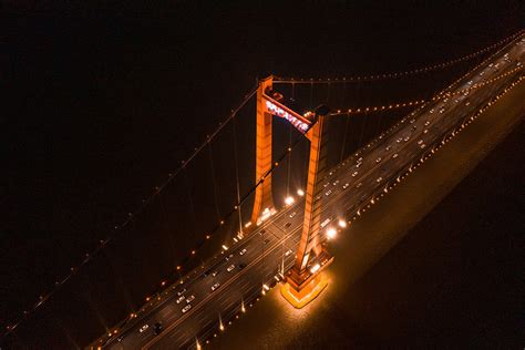 武汉鹦鹉洲长江大桥变网红桥 横跨江面成亮丽风景 搜狐大视野 搜狐新闻