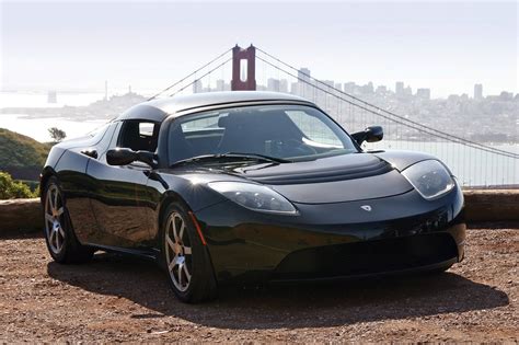 El Primer Coche Con El Que Tesla Entró En La Historia Del Automóvil