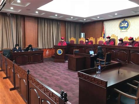 Цэц Улсын дээд шүүхээс ирүүлсэн хүсэлтийг хэлэлцэж байна