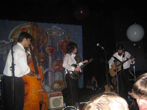 IMG Lara Oliver Flickr