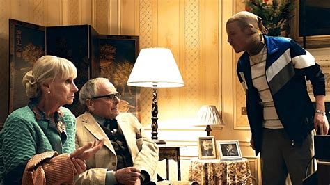 دزدها وارد خونه زن و مرد پیر میشن اما نمیدونن قراره چه بلاهایی سرشون