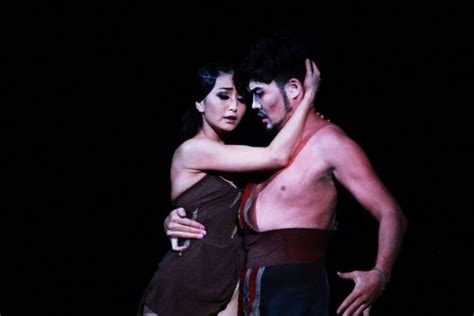 Таван жилийн дараа толилуулах Спартак д хэн хэн гоцлох вэ