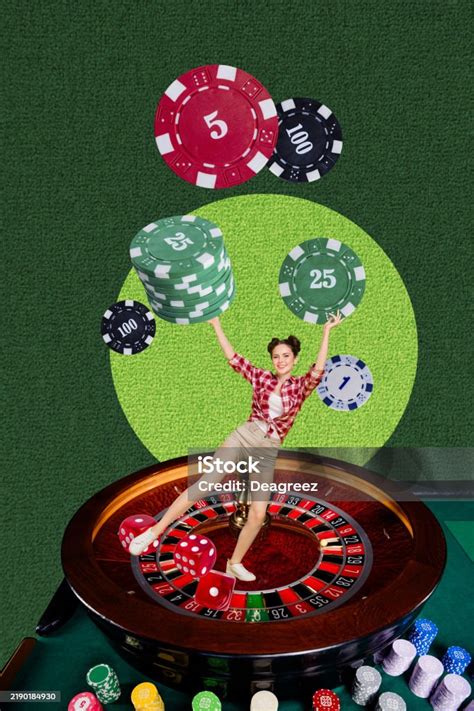 복합 트렌드 아트 워크 스케치 이미지 사진 콜라주 카지노 도박 놀이 게임 포커 주사위 미니어처 젊은 아가씨 스탠드 롤 핸드 홀드 칩 20 24세에 대한 스톡 사진 및 기타