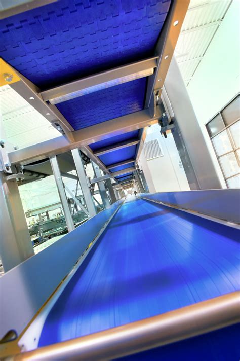 Custom Robot Palletizing Cell Midwest Engineered Systems