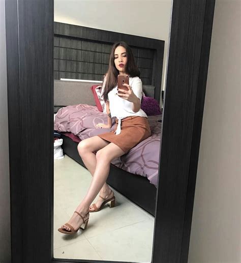 Mexican Girl Selfie Scenes Selfies