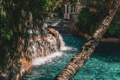 Pytorch Contiguous Vs Non Contiguous Tensor View — Understanding View Reshape