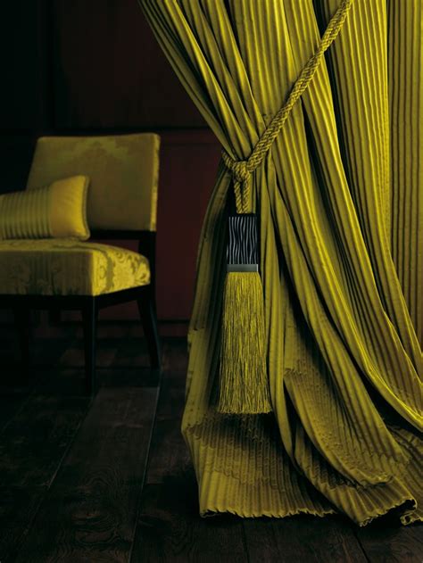 수입커튼 프랑스커튼 수입커튼부자재 트리밍 울레스 Houles Шторы Интерьер Столовая в синих тонах