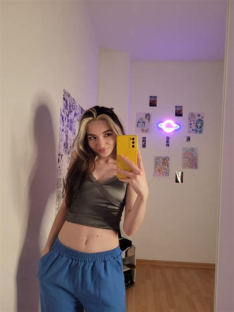 Hiding Some Perky Tits Under My Summer Top R Croptopgirls