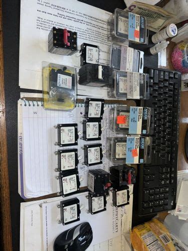 Find New Lot Assorted Marine Single Dual Circuit Breakers As Shown In For Us 199 00