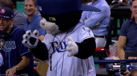 Mia Tb Dj Kitty Gives Away Hats At Tropicana Field 07 21 2018