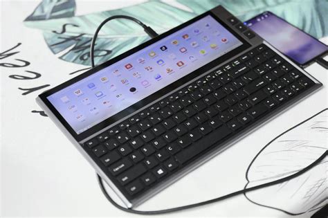 Ficihip Multifunctional Keyboard Includes 12 6 Inch Touchscreen Display Crowdfunding Cnx