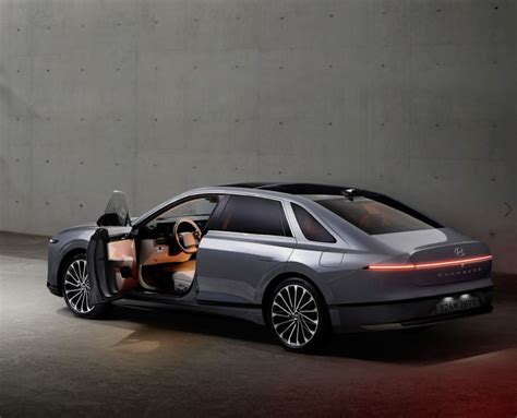 현대 2025 신형 그랜저 Gn7 페이스리프트 플로그인 하이브리드 Phev 전망과 전면부 변화 예상 네이버 블로그