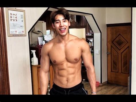 당신의 가슴이 크지않는 가지 이유 YouTube