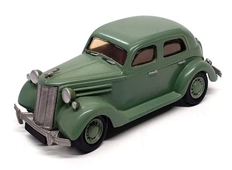 Motorkits 1 43 Scale Built Kit Mk17 Ford V8 Pilot Green — R M Toys Ltd
