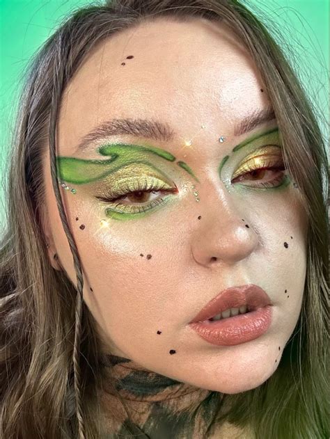 Blood Money Makeup Green And Gold Creative Makeup Looks