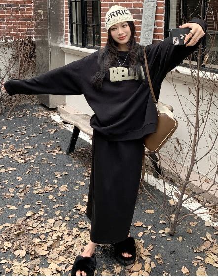 나하나몰 코디세트 레터 프린팅 루즈핏 맨투맨 티셔츠 베이직 H라인 캐주얼 롱스커트 세트 nh ST E