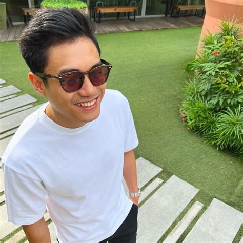 Angelo Gabriel Paruñgao Gabb Parungao • Threads Say More