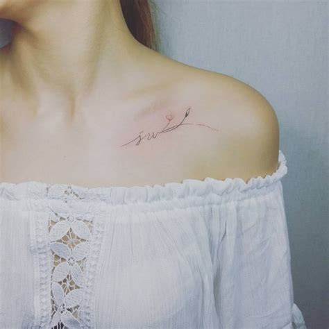 🖤 Нежные татуировки на ключице для девушки 48 фото