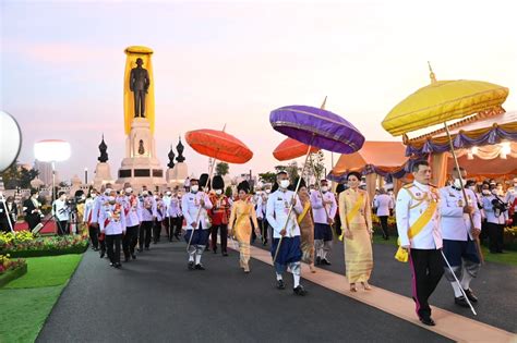 ในหลวง ทรงเปิด พระบรมราชานุสาวรีย์ ร 9