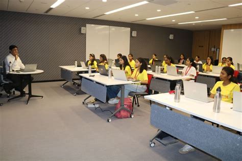 Womenintech Powerbi Dataanalytics Bi Learningneverstops Tomtompune Mohammad Shabbir