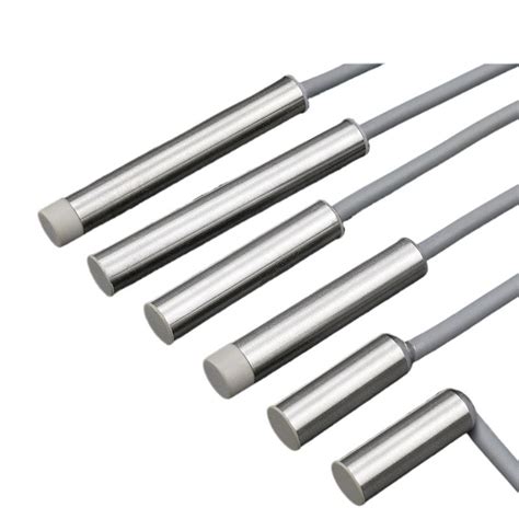 Proximity Switch Sensor Round Three Wire Npn Normally Open Dc24v12v Metal Induction Switch Pnp