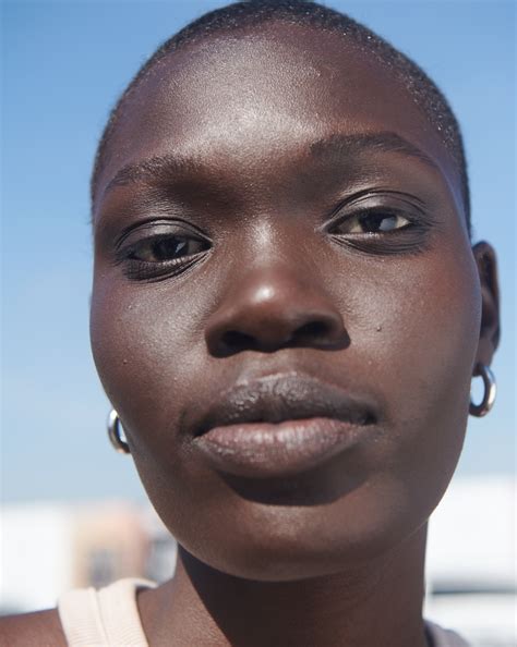 Stretch Fluid Foundation Glossier