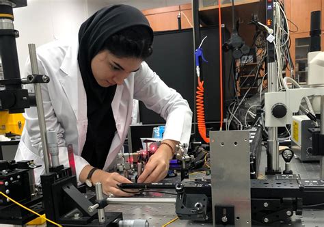 Integrated Photonics Lab
