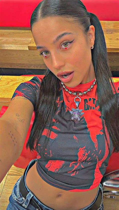 Emilia Mernes
