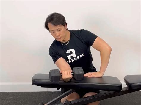Eccentric Wrist Curl — Rehab Hero