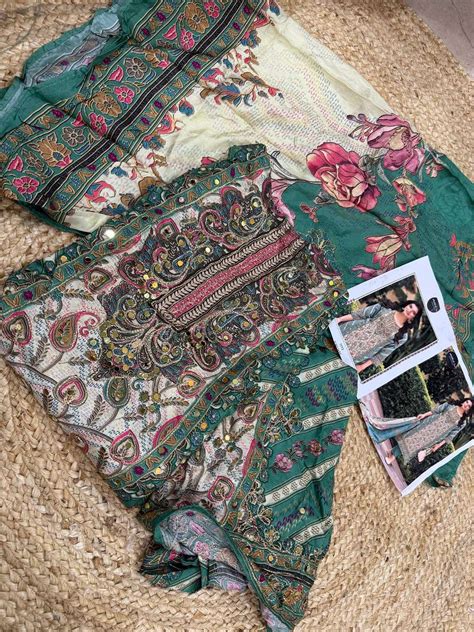Mehboob Tex Design No 1652 Pure Viscose Muslin Digital Print Aari