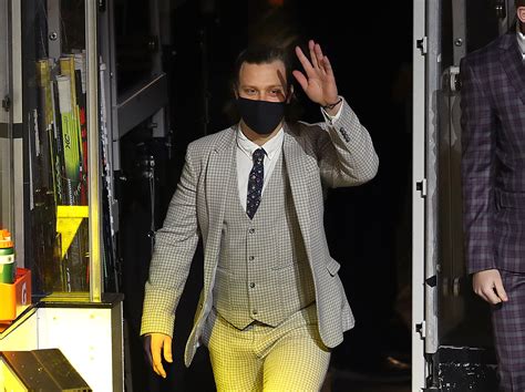 Bruins David Pastrnak Nearing A Return Took Practice Contact For