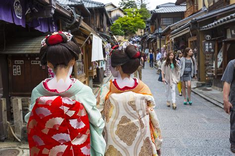 日本人如何评价中国人？ 知乎