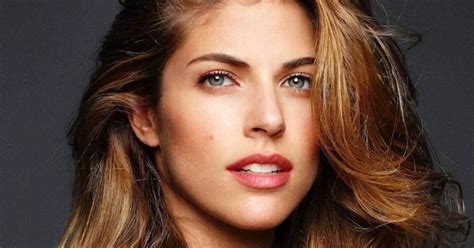 스테파니 카요 Stephanie Cayo 는 넷플릭스 영화에 대한 비판 이후 나는 안데스 여성을 대표하지 않는다”고 Infobae