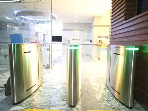 High Security Face Recognition Fingerprint Access Control Swing Flap Barrier Gate