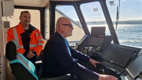 Д р Юлиян Найденов Хората от двете страни на Дунав заслужават комфортна връзка Портал Силистра