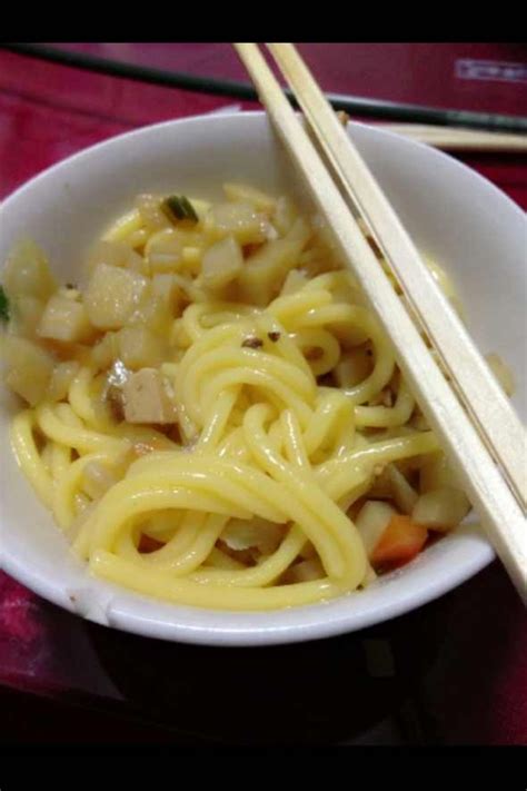 玉米面条 麻辣玉米面条 玉米面条机面 大山谷图库