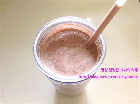 쥬시의 초코 바나나 만큼 맛있는 초코 바나나 쉐이크 만들기