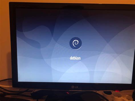 Raspberrypi 3 Desktop Image Running Debian Buster 102