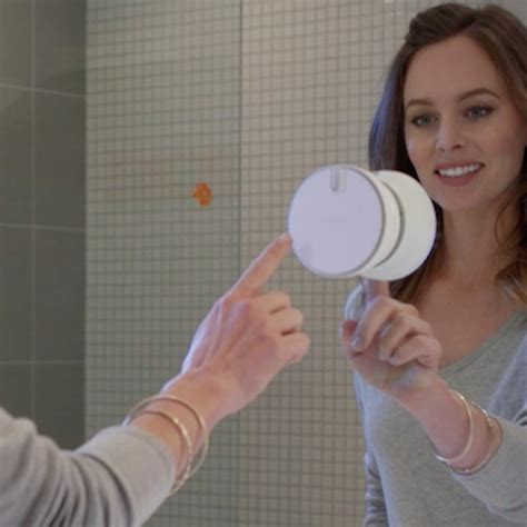 Automated Floss Dispenser Flosstime Touch Of Modern