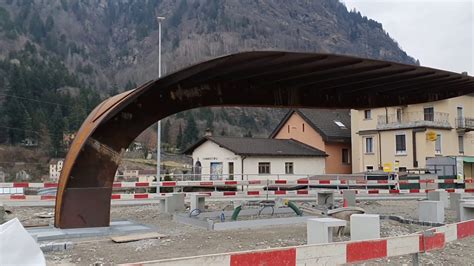 Прогулка по Акваросса. Швейцария - YouTube