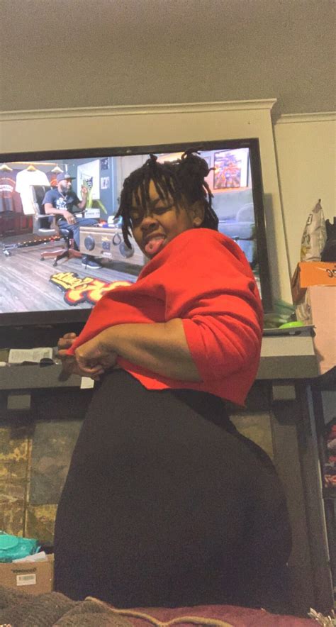 Shes A Freak Shesfreaky