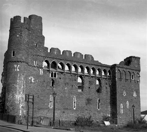 Swansea Castle Castle Castell Swansea