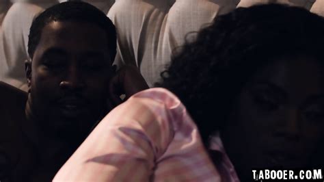 Coco Is One Slutty Teen Who Bangs With Isiahwhen Ana Was Away Eporner