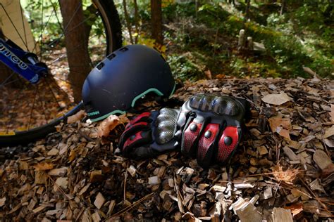 Composite Laminates For Sports Protection Complam