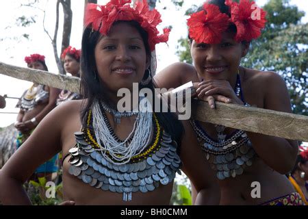 Women Of The Native Indian Embera Tribe Embera Village Panama Stock