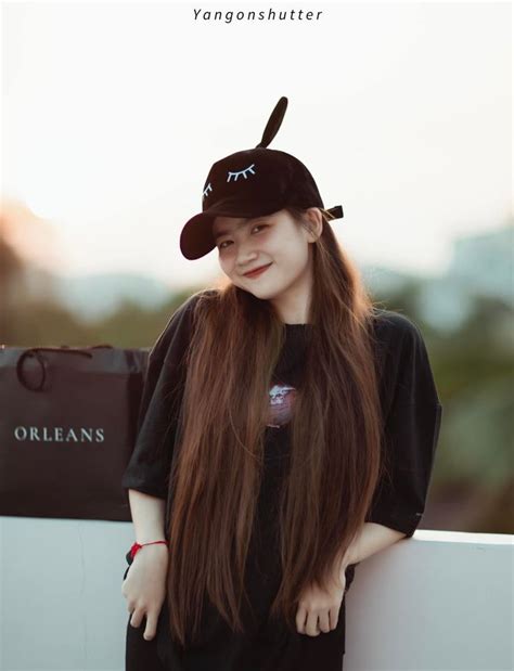 👸 𝐇𝐭𝐞𝐭 𝐇𝐭𝐞𝐭 𝐋𝐢𝐧𝐧 𝐋𝐚𝐭𝐭 🇲🇲 Cute Couples Hugging Hair Style Korea Cute Funny Pics