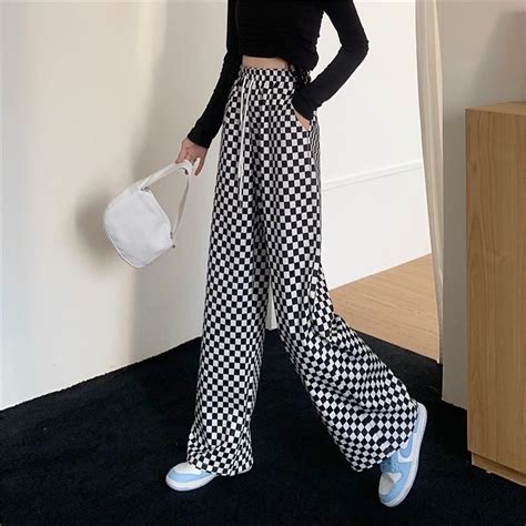 กางเกงขายาว ลายตาราง3สีน่ารัก สไตล์ เกาหลี เคเค แฟชั่น Thaipick